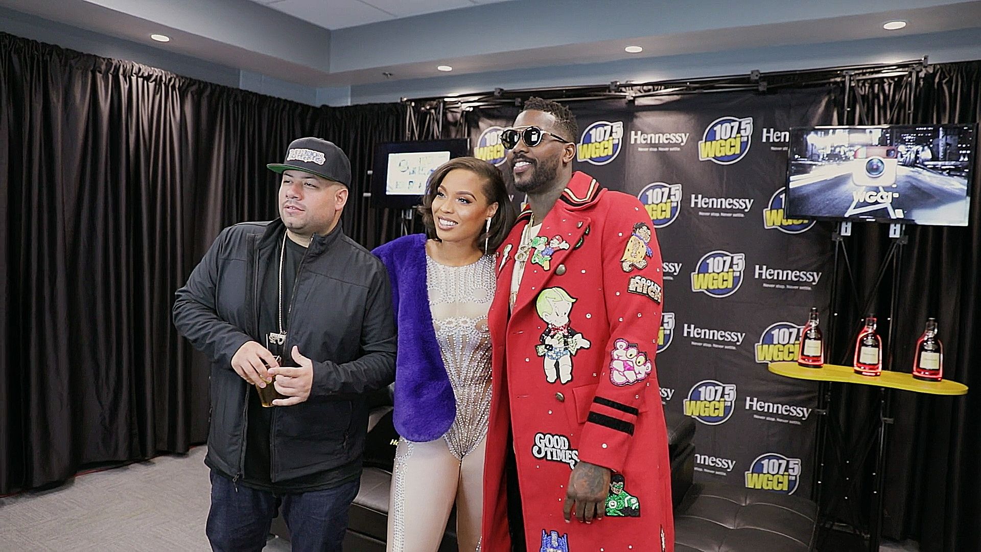 Charmaine Hooks Up Phor - Black Ink Crew Chicago (Video Clip) | VH1