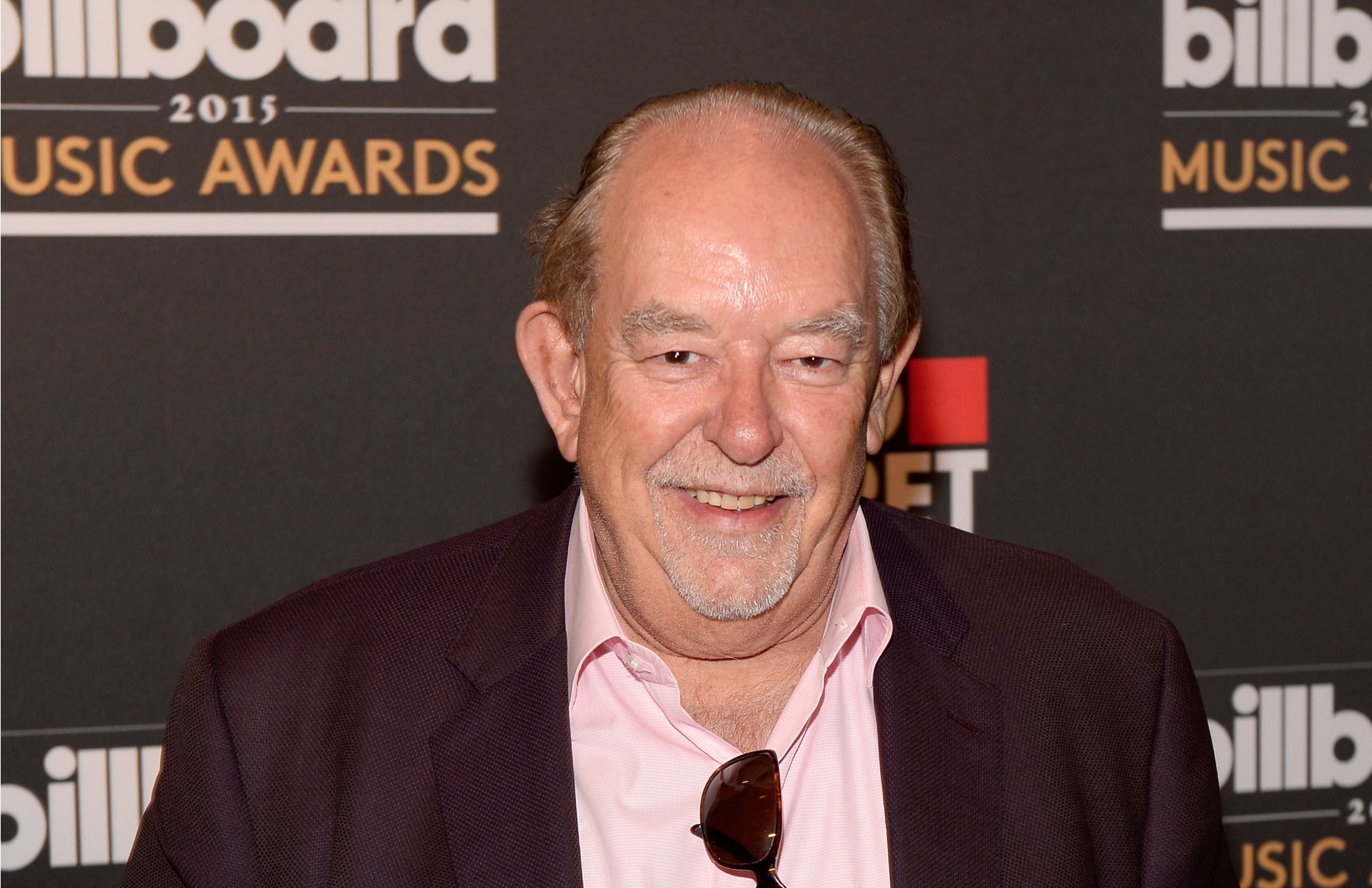Former 'The Surreal Life: Fame Games' Host Robin Leach Dies at 76 ...