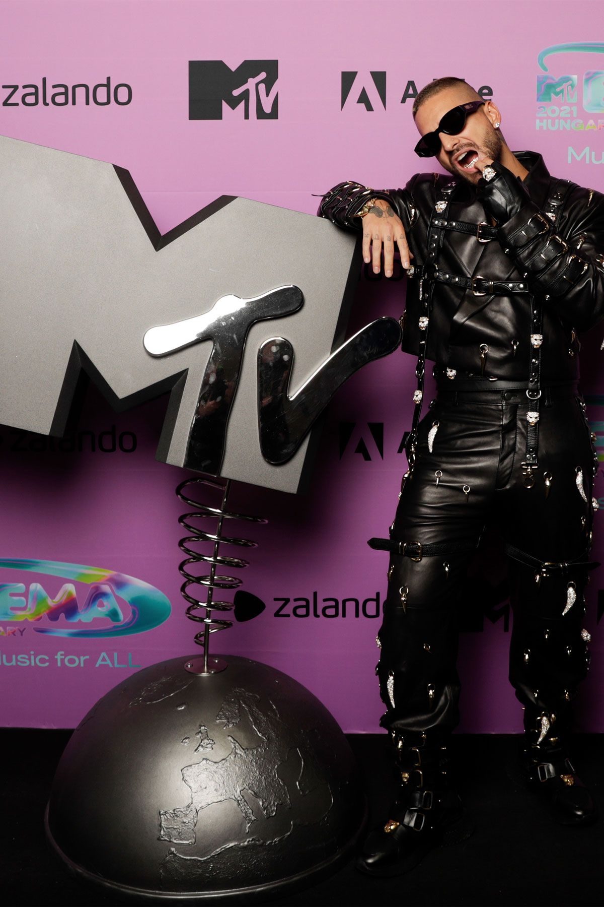 Maluma - Image 3 from Hosts, Performers and Presenters - MTV EMA 2021 ...
