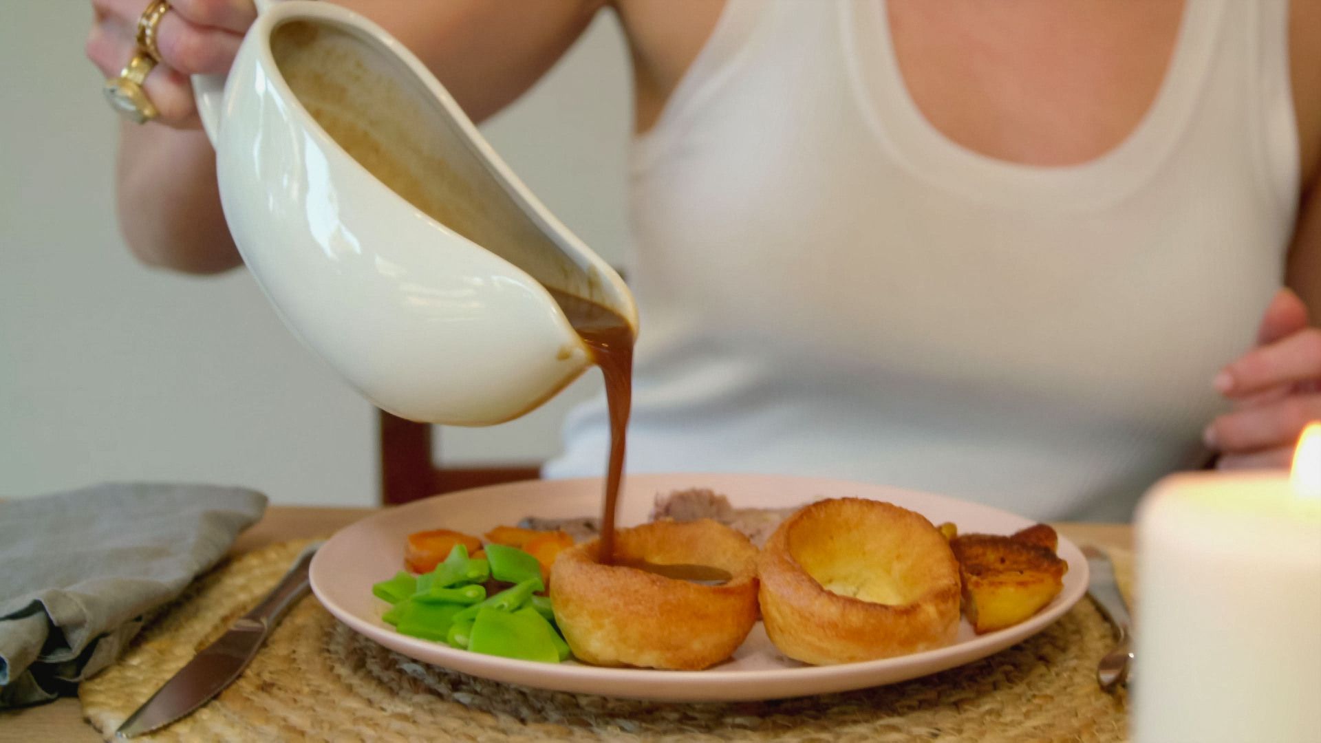 Inside the Factory - Season 8, Ep. 1 - Yorkshire Puddings - Full ...